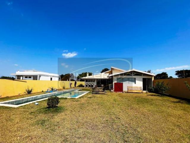 Casa cond. fechado 300 m² de construção no Riviera de Santa Cristina XIII
