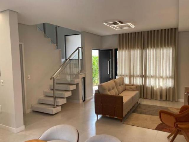 Casa Cond. Fechado à venda, 150m² 3 quartos 1 suíte 2 vagas, no Parque Taquaral Campinas/SP