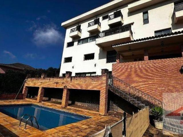 Casa Cond Malota com 4 quartos, 620 m² venda por R$ 2.800.000 ou aluguel por R$ 16.000 pacote