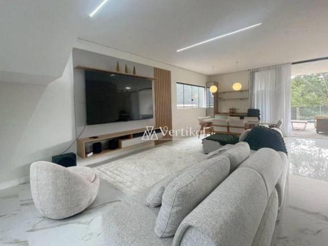 Casa Cond. São Paulo II na Granja Viana