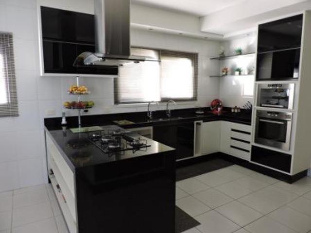 Casa Cond São Paulo II Granja Viana