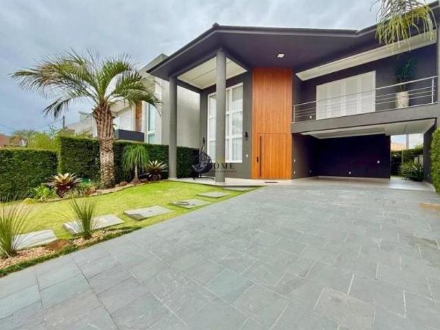 CASA CONDADO DE CAPÃO MOBILIADA E DECORADA