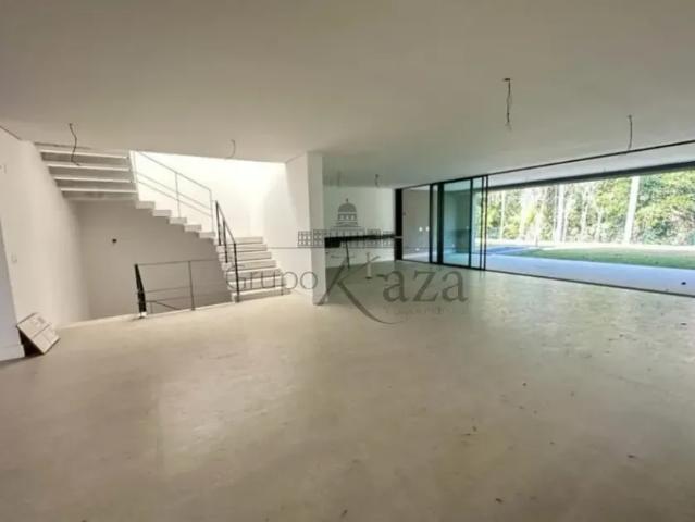 Casa Condomínio Chácara Santo Antônio 4 Dormitórios 850,47m²