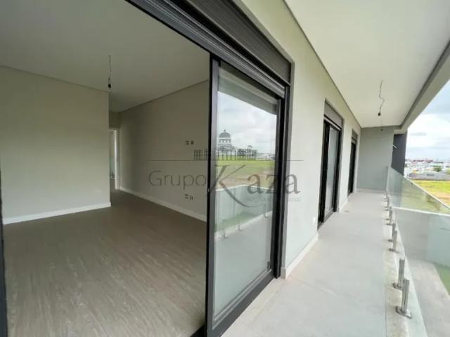 Casa Condomínio Urbanova Condomínio Residencial Alphaville II 5 Dormitórios 397m²