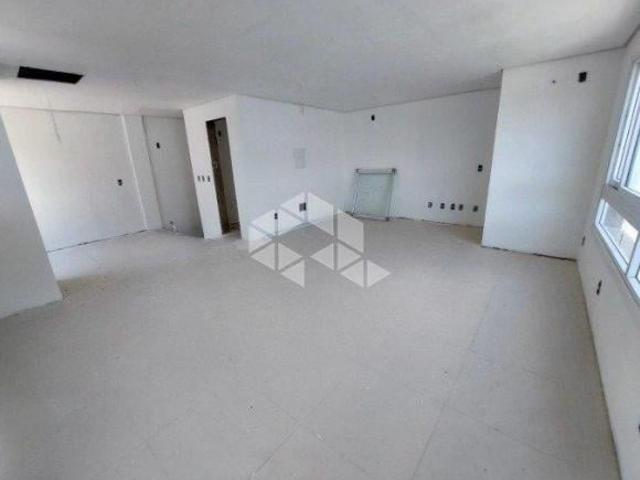 CASA CONDOMINIO/ 3 DORMITORIOS