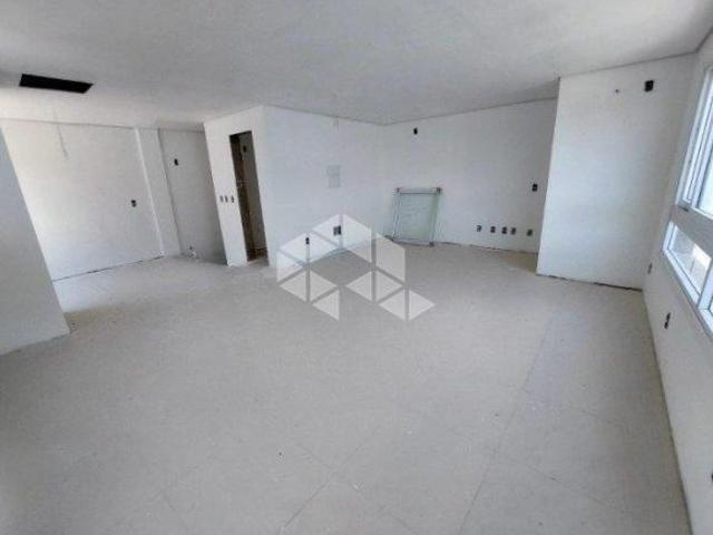 CASA CONDOMINIO/ 3 DORMITORIOS