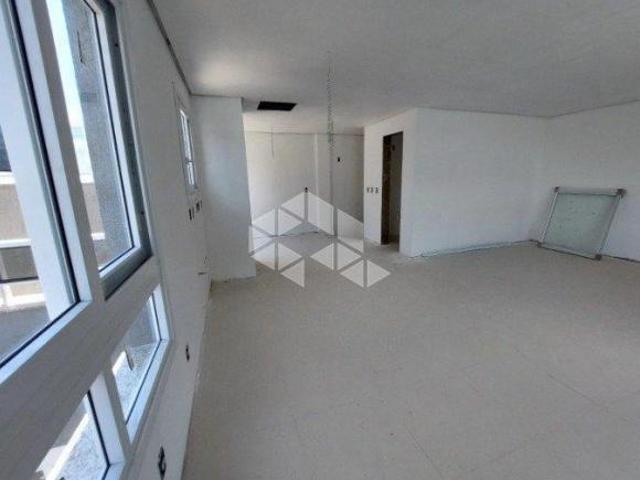CASA CONDOMINIO/ 3 DORMITORIOS