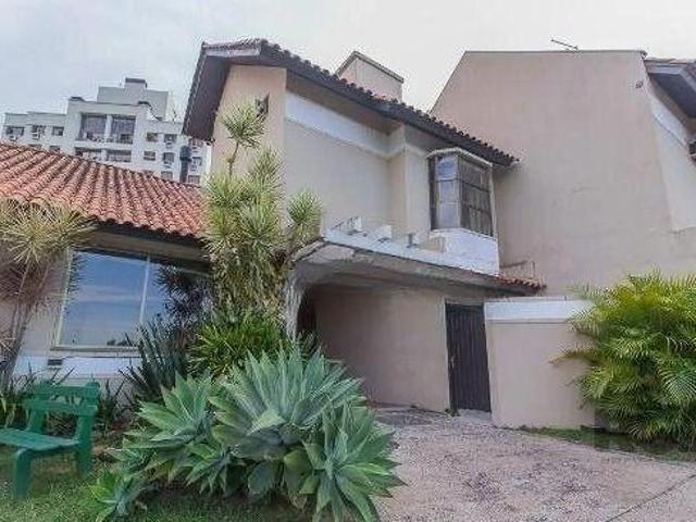 Casa Condominio 3 dormitórios 2 vagas Jardim Itu Sabará