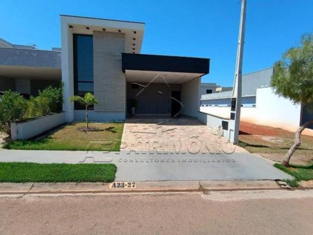 CASA CONDOMINIO 3 DORMITÓRIOS, SENDO 1 SUÍTE COM CLOSET  ZONA NORTE