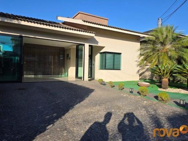 Casa condomínio 3 quartos 3 suítes Jardins Madri