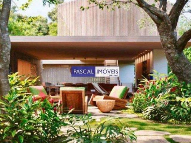 Casa Condomínio 3 suítes 4 Vagas