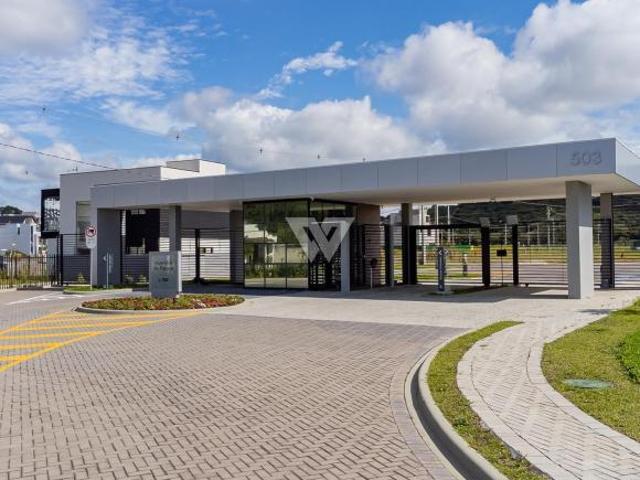Casa Condomínio 3 suítes Santa Cândida Curitiba