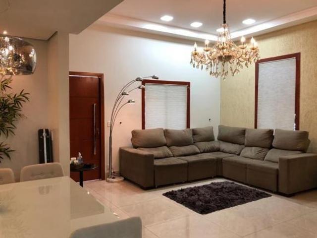 Casa 3 suítes com lazer no Vermont Jardim Goiás