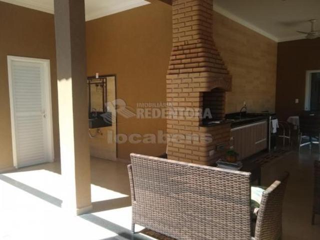 Casa Condomínio 04 dormitórios Parque Residencial Damha V
