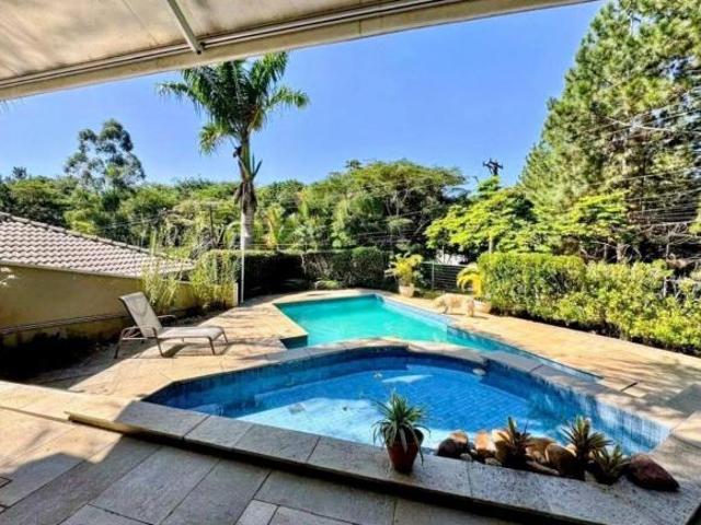 casa condominio 300 m² 3 suites alto padrão Granja Viana São Paulo