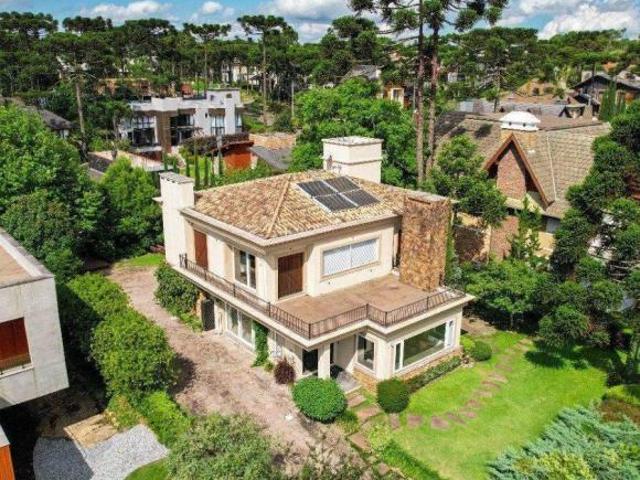 CASA CONDOMINIO