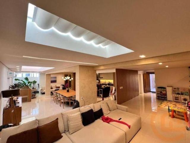 Casa condomínio com 3 dormitórios à venda, 400 m² por R$ 5.990.000 Jardim Guedala São Paulo/SP