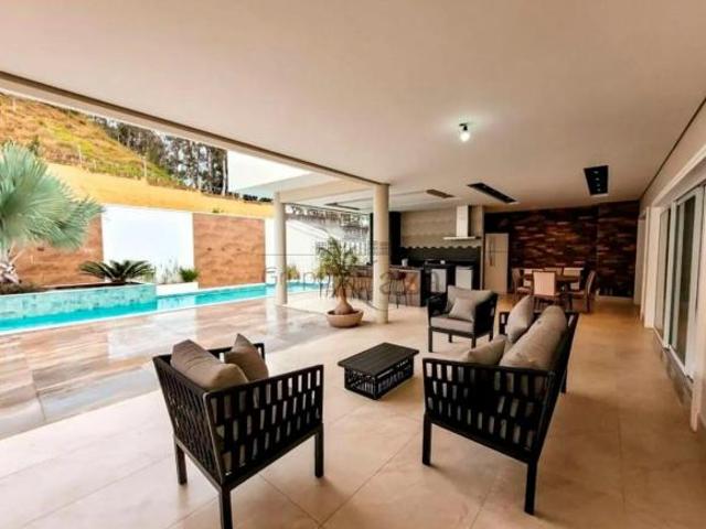 Casa Condomínio Condomínio Terras de Santa Helena Jacareí 4 Suítes com ar condicionado 405m²