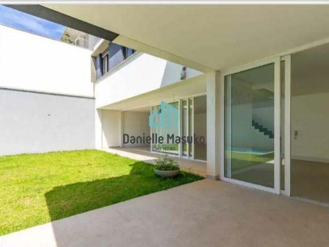 Casa Condomínio a venda 427 m2 4 suítes 4 vagas de garagem