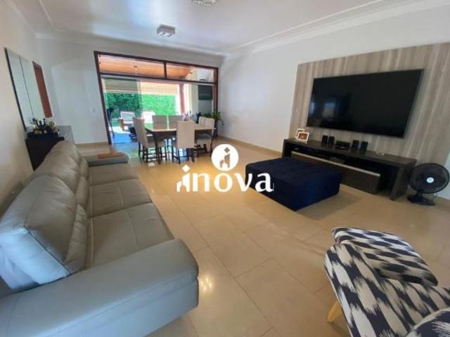 Casa Condomínio à venda, 5 quartos, 4 suítes, 4 vagas, Condomínio Budeus Uberaba/MG