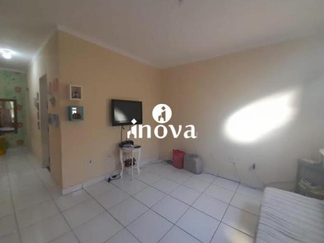 Casa Condomínio à venda, 3 quartos, 2 vagas, Vainice Andrade, Condomínio Uberaba/MG