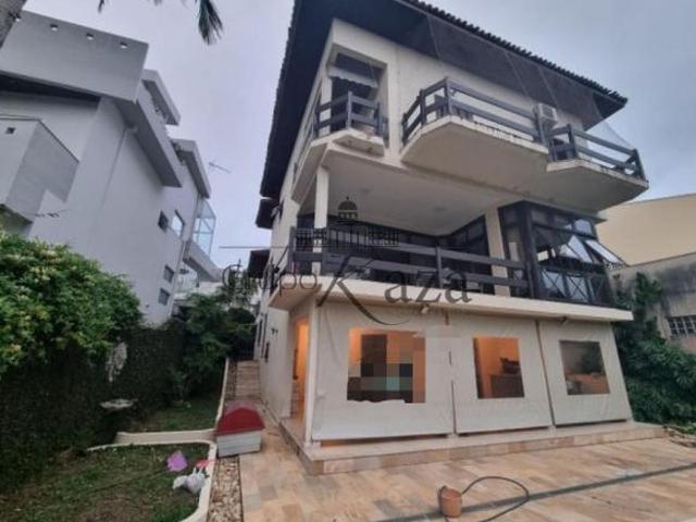Casa / Condomínio Altos da Serra I 4 Dormitórios 415m² Aceita Permuta
