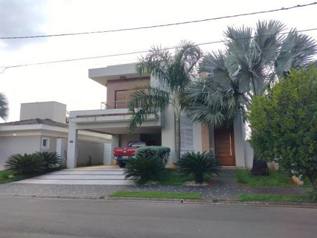 CASA CONDOMÍNIO ATHENAS