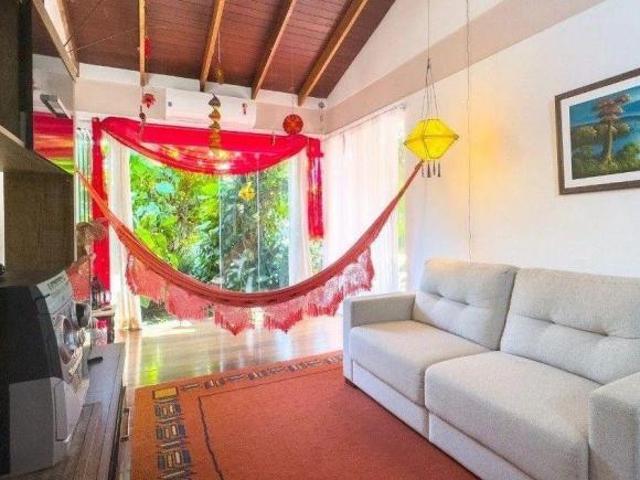 Casa Condominio Bairro Tristeza 218m², 3 dormitórios, sendo 1 suites, 2 vagas!