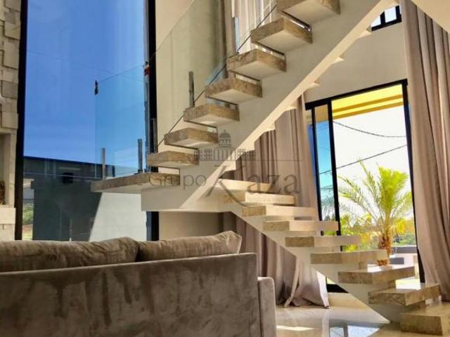 Casa Condomínio em Caçapava