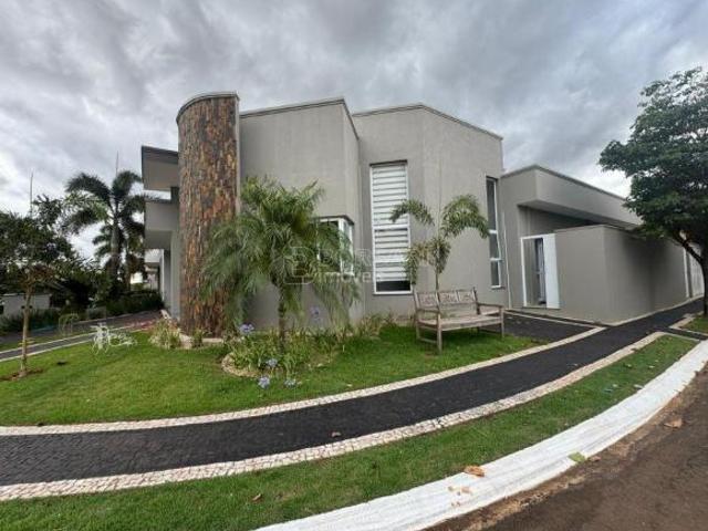 Casa Condomínio em Araraquara