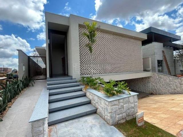 Casa Condomínio em Araraquara