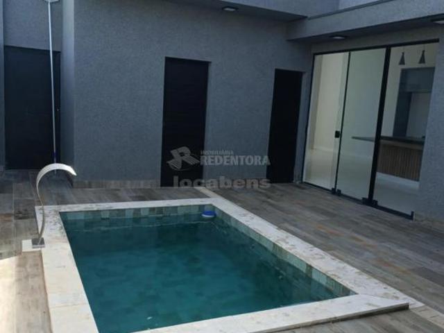 Casa Condomínio em Ipiguá