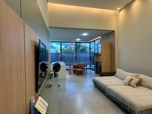 Casa Condomínio em Mirassol