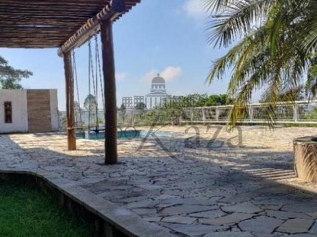 Casa Condomínio em São José dos Campos