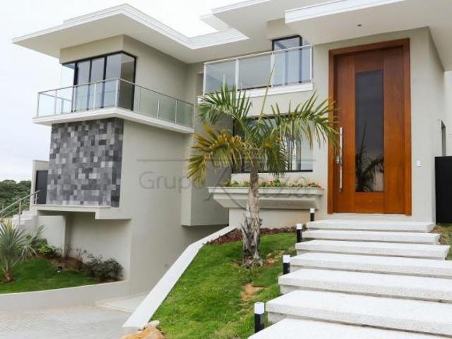 Casa Condomínio em São José dos Campos