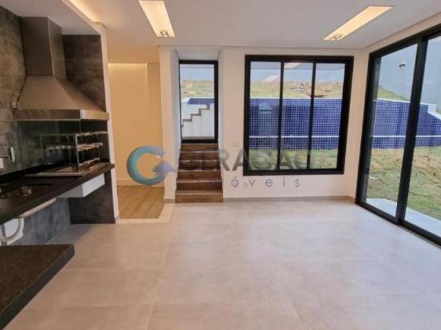 Casa Condomínio em São José dos Campos