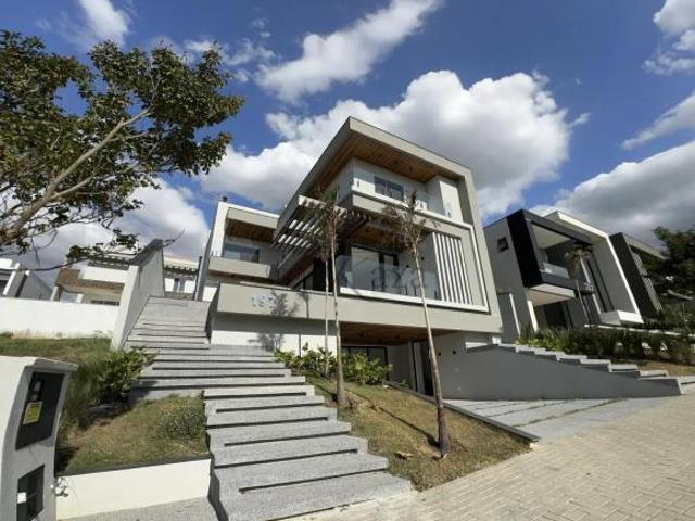 Casa Condomínio em São José dos Campos