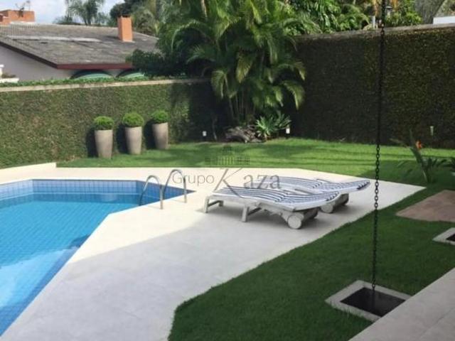 Casa Condomínio em São José dos Campos