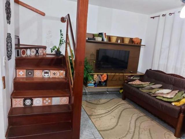 Casa Condomínio em São José dos Campos