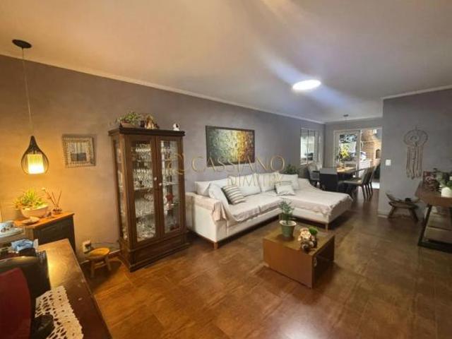 Casa Condomínio em São José dos Campos