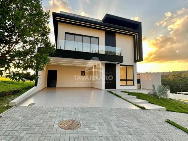 Casa Condomínio em Ponta Grossa