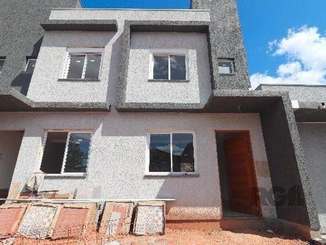 Casa Condominio em Porto Alegre, no bairro Vila Nova, com 2 dormitório s, e 2 banheiros, à venda