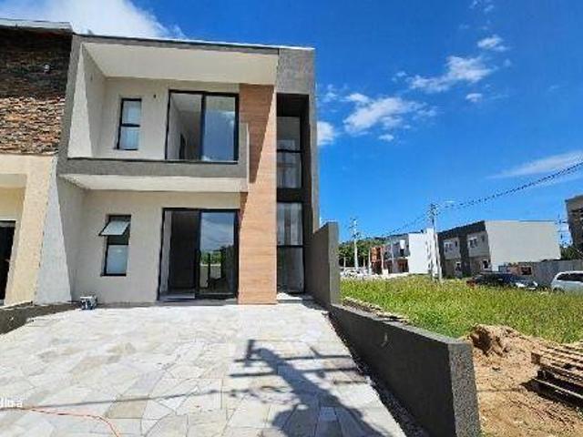 Casa Condominio em Porto Alegre, no bairro Campo Novo, com 3 dormitório s, e 3 banheiros, à venda