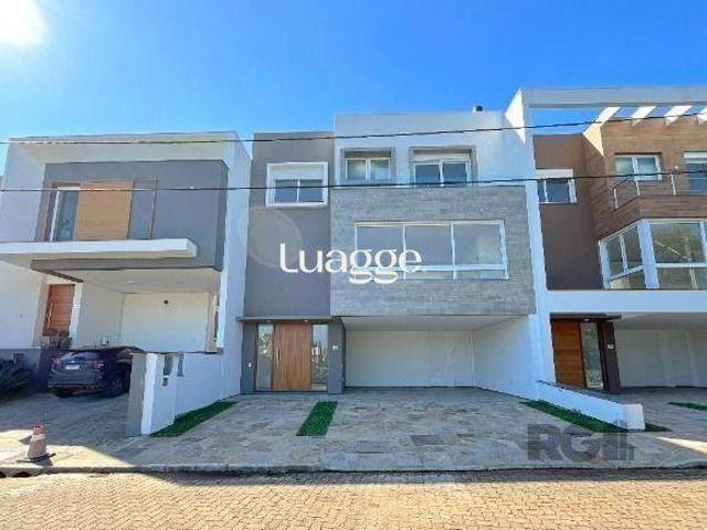 Casa Condominio em Porto Alegre, no bairro Hípica, com 3 dormitório s, e 3 banh