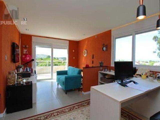 Casa Condominio em Porto Alegre, no bairro Ipanema, com 2 dormitório s, e 2 ban