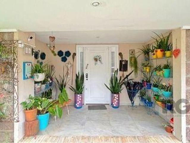 Casa Condominio em Porto Alegre, no bairro Jardim Isabel, com 3 dormitório s, à