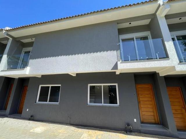 Casa Condominio em Porto Alegre, no bairro Nonoai, com 2 dormitório s, e 2 banh