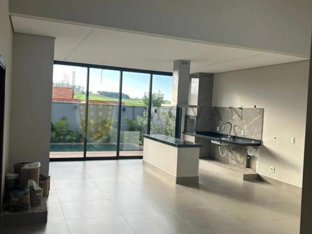 Casa Condomínio em Ribeirão Preto