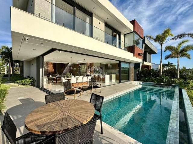 Casa Condomínio Enseada Lagos de Xangri Lá, 05 dormitórios/suítes, 02 vagas