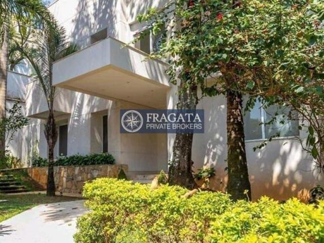 Casa condomínio fechado,4 suites 6 vagas à venda, 853 m² Jardim Petrópolis São Paulo/SP